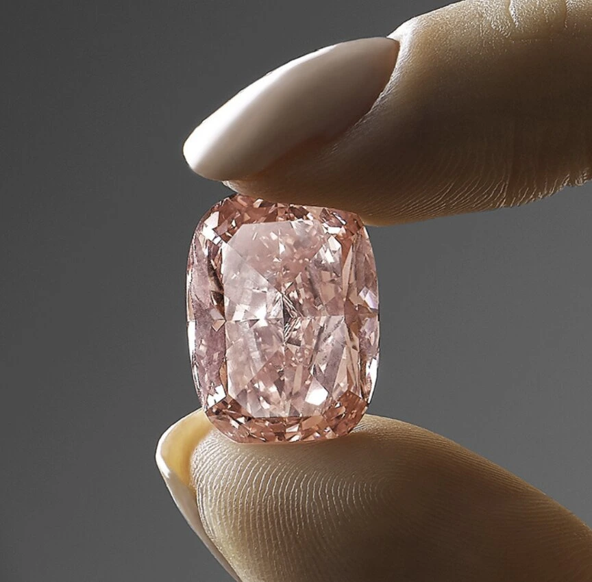 Fancy pink diamonds - Real Fantasy